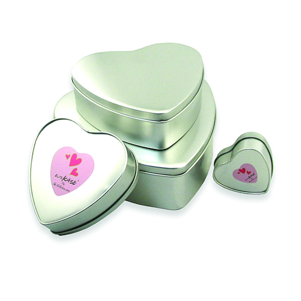 Heart-shaped tin box